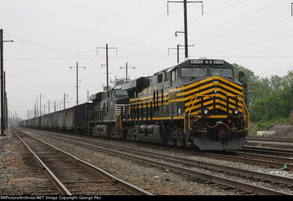 NS 8100 at Bay View yard